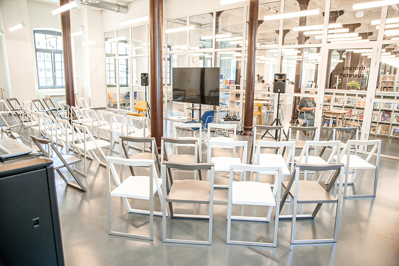 Gradska knjižnica Rijeka - Primat Logistika